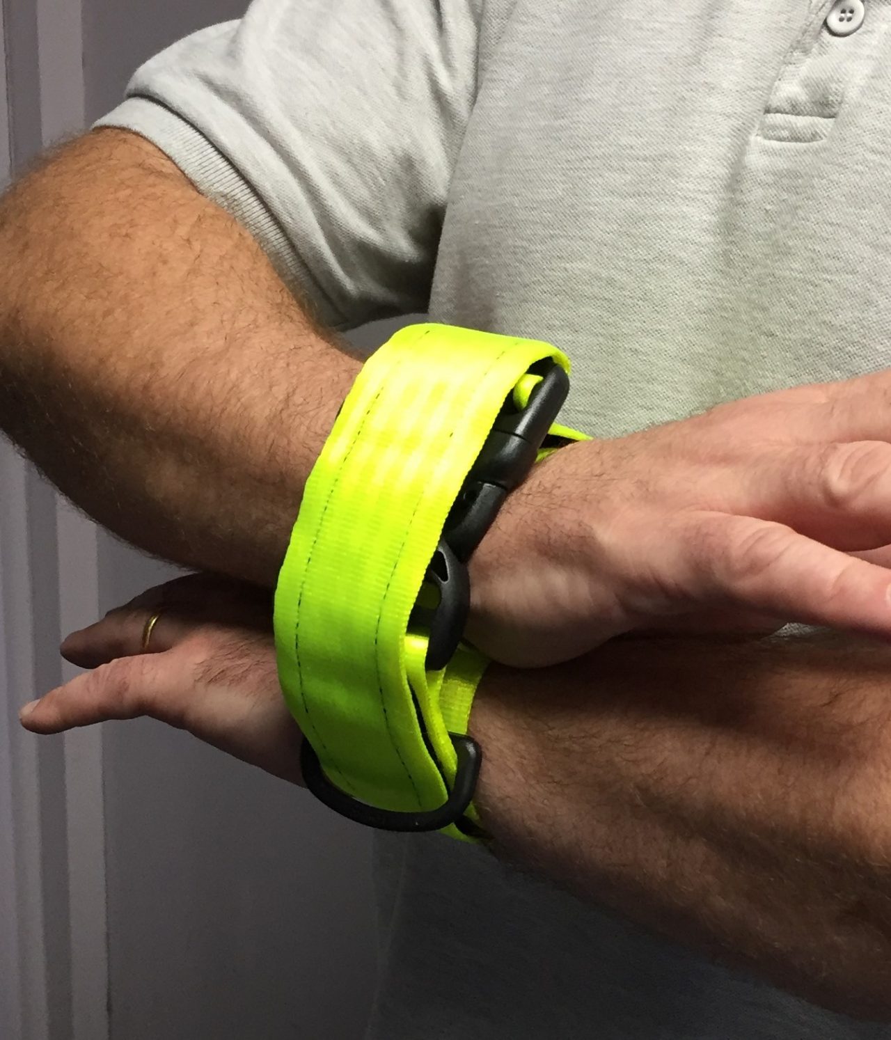 Quik-Tie Soft Wrist Restraint Device - Total Resolve